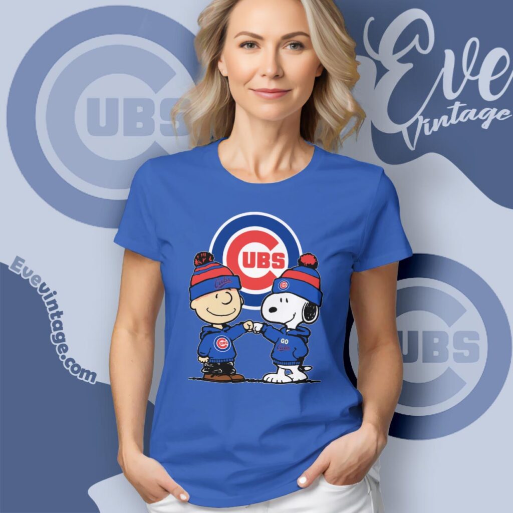 Charlie Brown And Snoopy Chicago Cubs Shirt - EVE Vintage