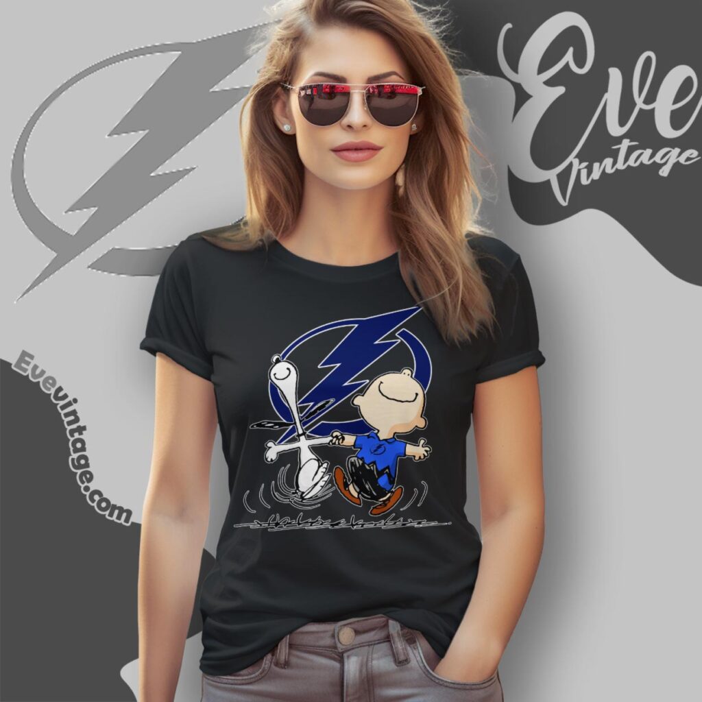 Tampa Bay Lightning Charlie Brown Snoopy Happy Dancing Shirt - EVE Vintage